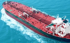 Crude oil washing operation on oil tanker ships